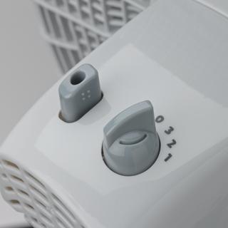 Lasko 2526 16" Performance Pedestal Fan White – Electro Vision Inc